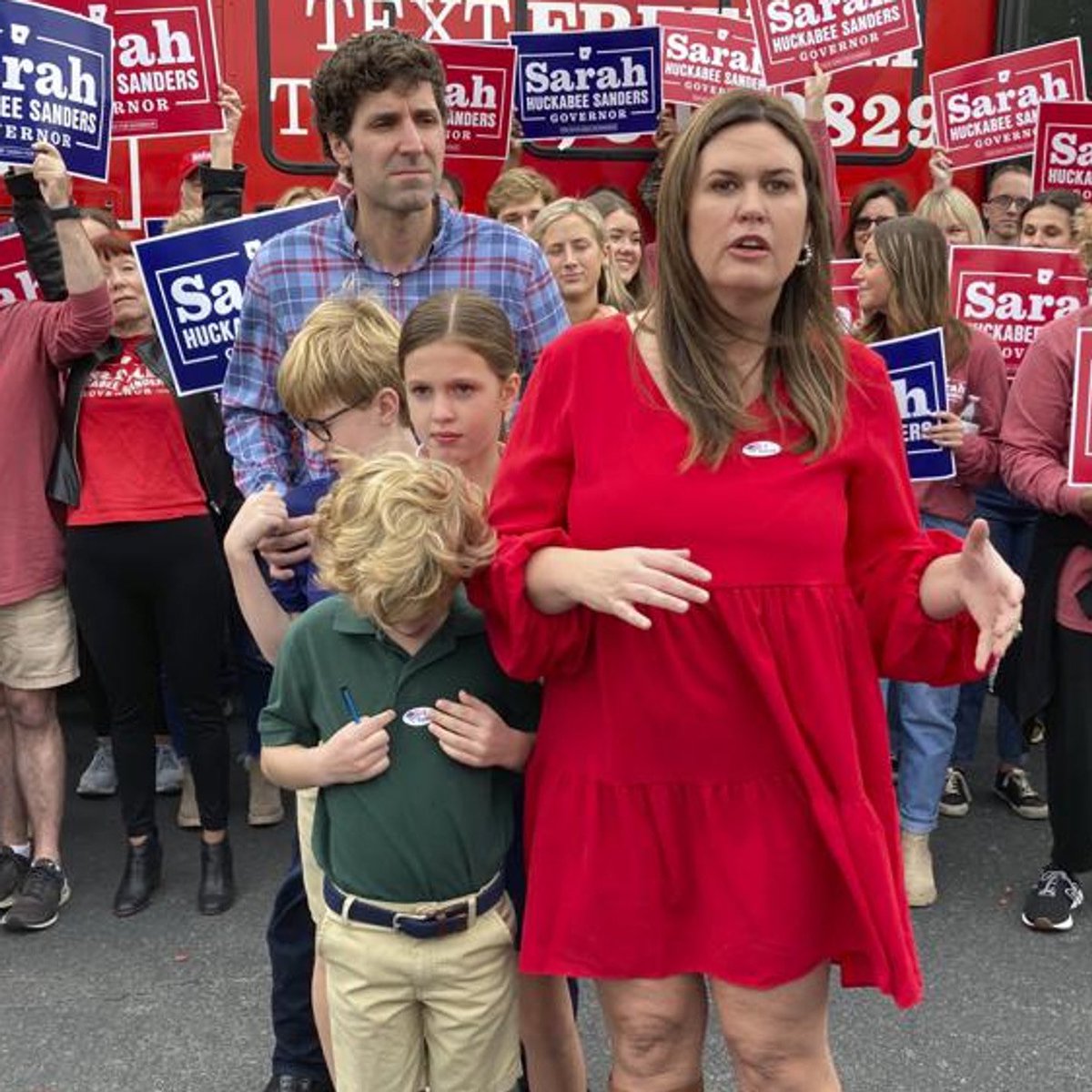 Florida House dress code: No skirts more than an inch above the knee ...