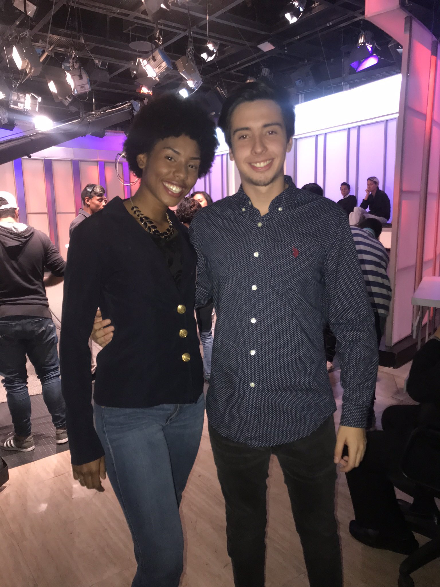 Kevin Vivas on Twitter: "Con esto recuerdo cuando Venevisión me pautó hace 4 años para una ...