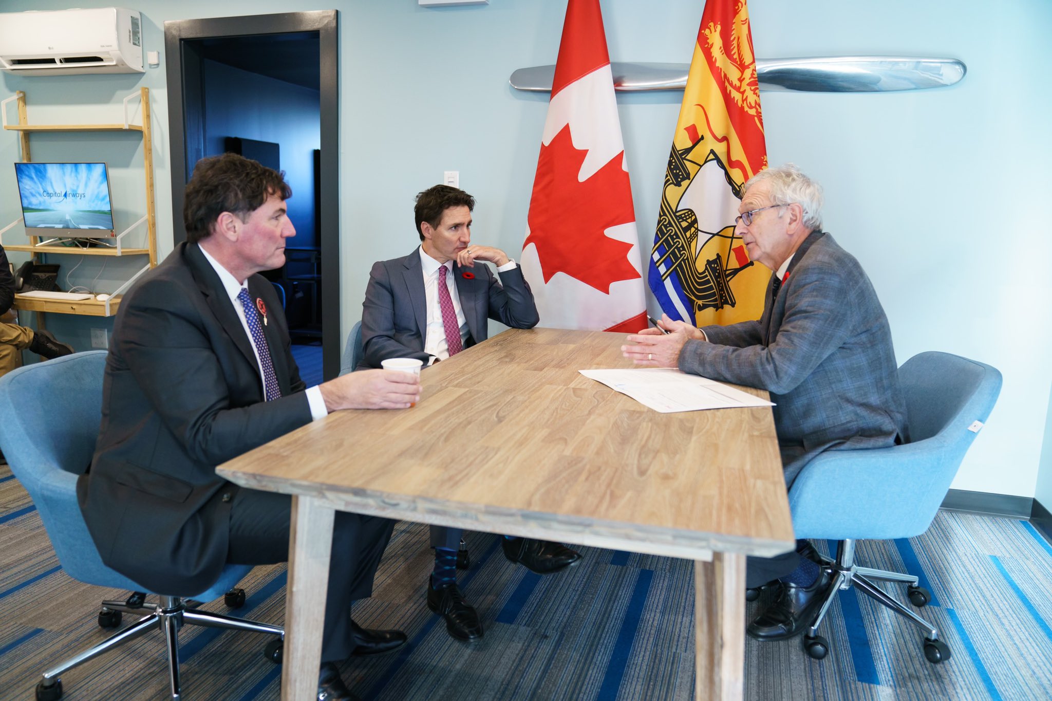 Justin Trudeau on Twitter: "When I sat down with @PremierBHiggs this afternoon, we spoke about ...