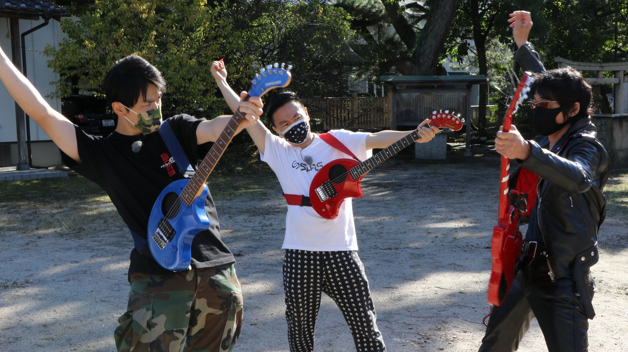 かまいたちの掟【TSK公式】 on Twitter: "今夜は「かまいたちの掟」イエイ ロックな夜になりそうな予感…イエイ ギターを弾きながら🎸 松江を「ジェット街ぶら」🚀 今夜24時30分 ...