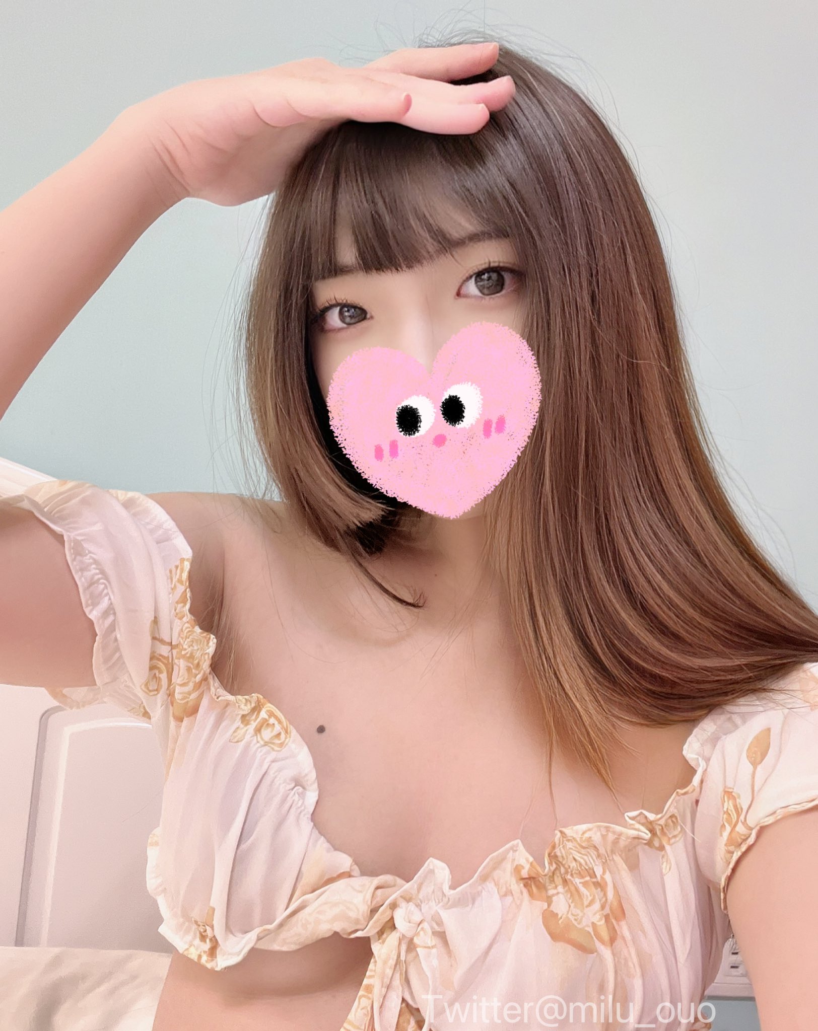 Milu ฅ ｜ʚ咪露ɞ 19Y on Twitter: "瀏海壓不住了啊喂 / https://t.co/19vPDa8BPe" / Twitter