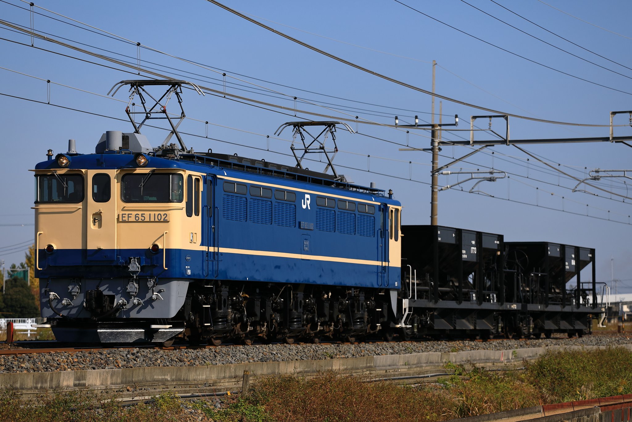 ひなてつ on Twitter: "22/11/9 配8936レ 宇都宮ホキ配給EF65 1102+ホキ800 2B 久々のウハイです！ また構図誤った気がする、、 https://t.co ...