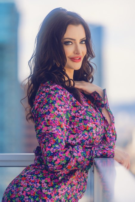 Tw Pornstars Linzee Ryder Vegas Nov 29 1 The Most Retweeted Pictures And Videos For All Time