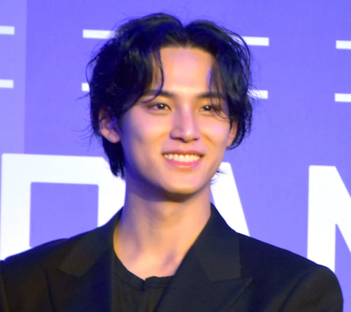 svt contents on Twitter: "[#SVT_DREAM] SEVENTEEN Japan 1st EP - 'DREAM' Press Conference DINO ...