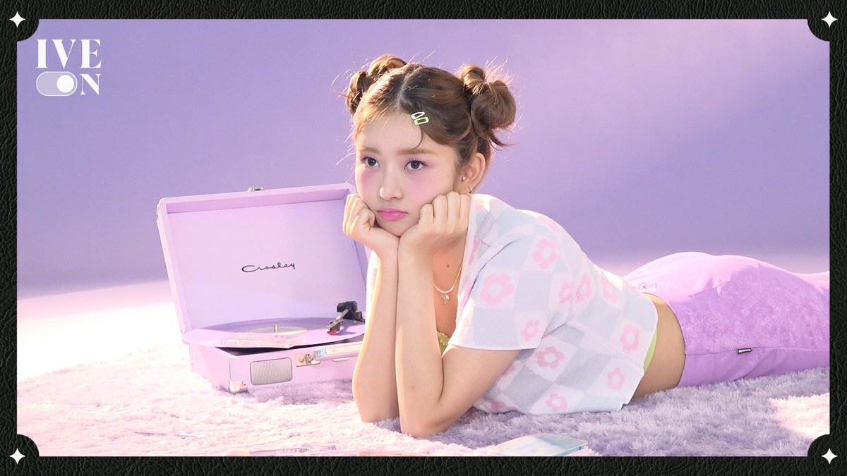 IVE OFFICIAL on Twitter: "🎥 [IVE ON] REI x PEACH C BEHIND https://youtu.be/RgC8BE9h_jk #IVE #아이브 ...