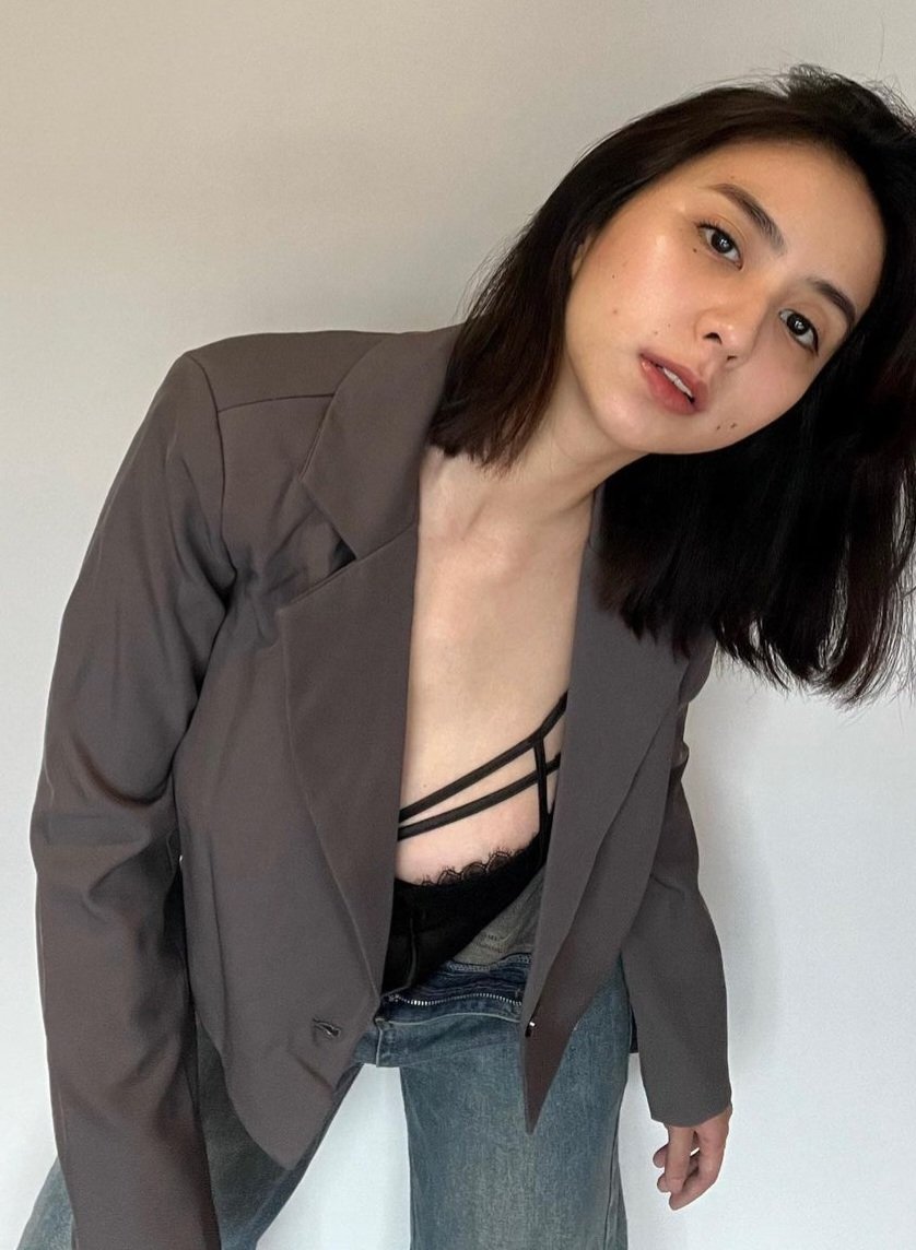 EnakanArtis on Twitter: "clairine https://t.co/LMnzY1Jc09" / Twitter