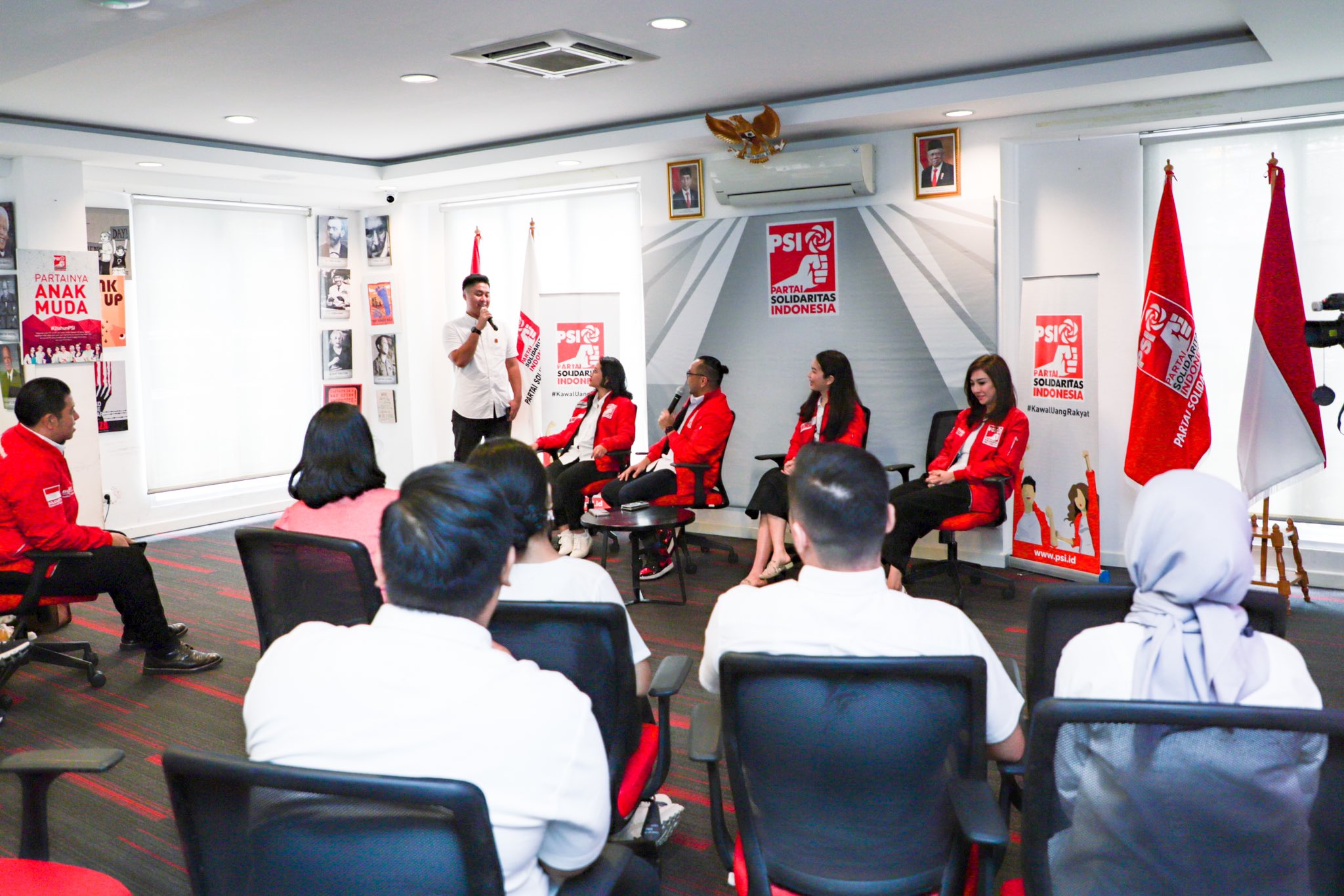 DPP PSI on Twitter: "Jadi Caleg PSI, Finalis Miss Indonesia Marsha Siagian ingin perjuangkan ...