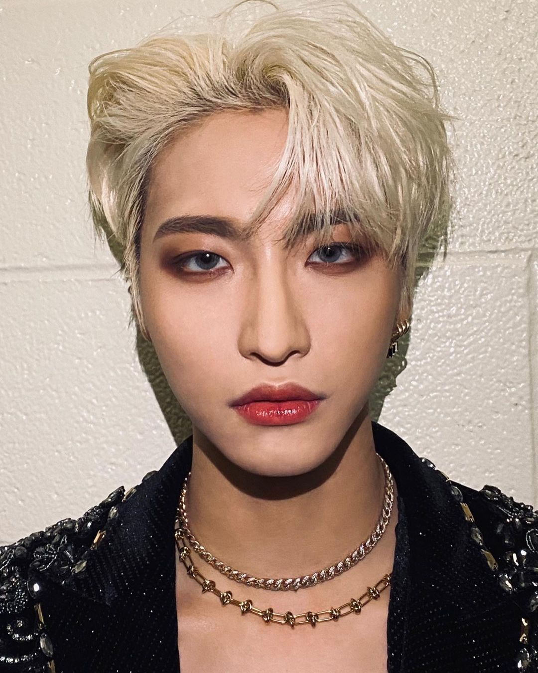 1024 on Twitter: "[📷] 221109 | SEONGHWA #ATEEZ #에이티즈 @ATEEZofficial https://t.co/ChC9m5aNLD ...