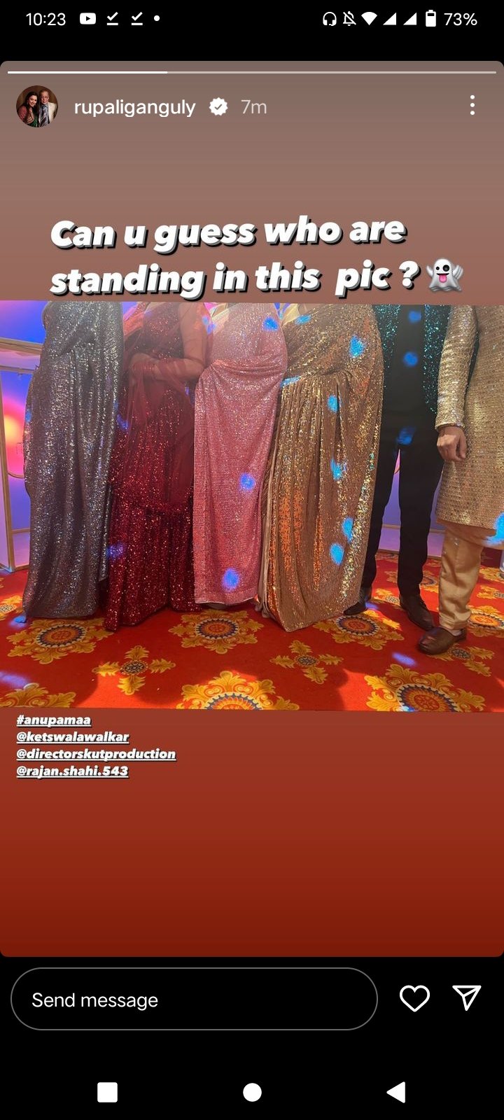 rupaliholics (Bushi) on Twitter: "In pink saree 💯 sure my @TheRupali #anupamaa red devika golden ...