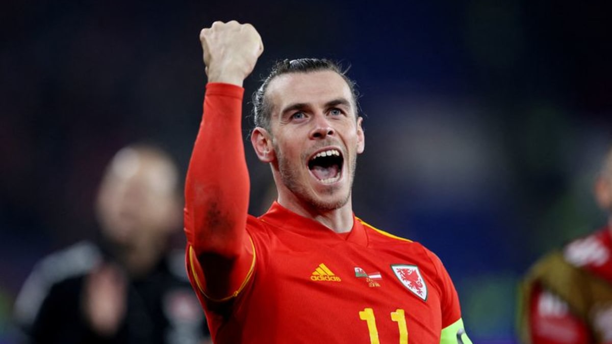 Bale and Allen named in Wales World Cup squad https://t.co/U2Z6GBVOyH ...
