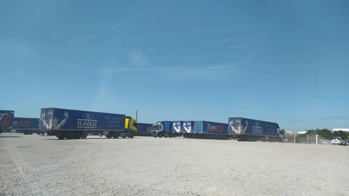 Alice Maciel's Threads – Thread Reader App