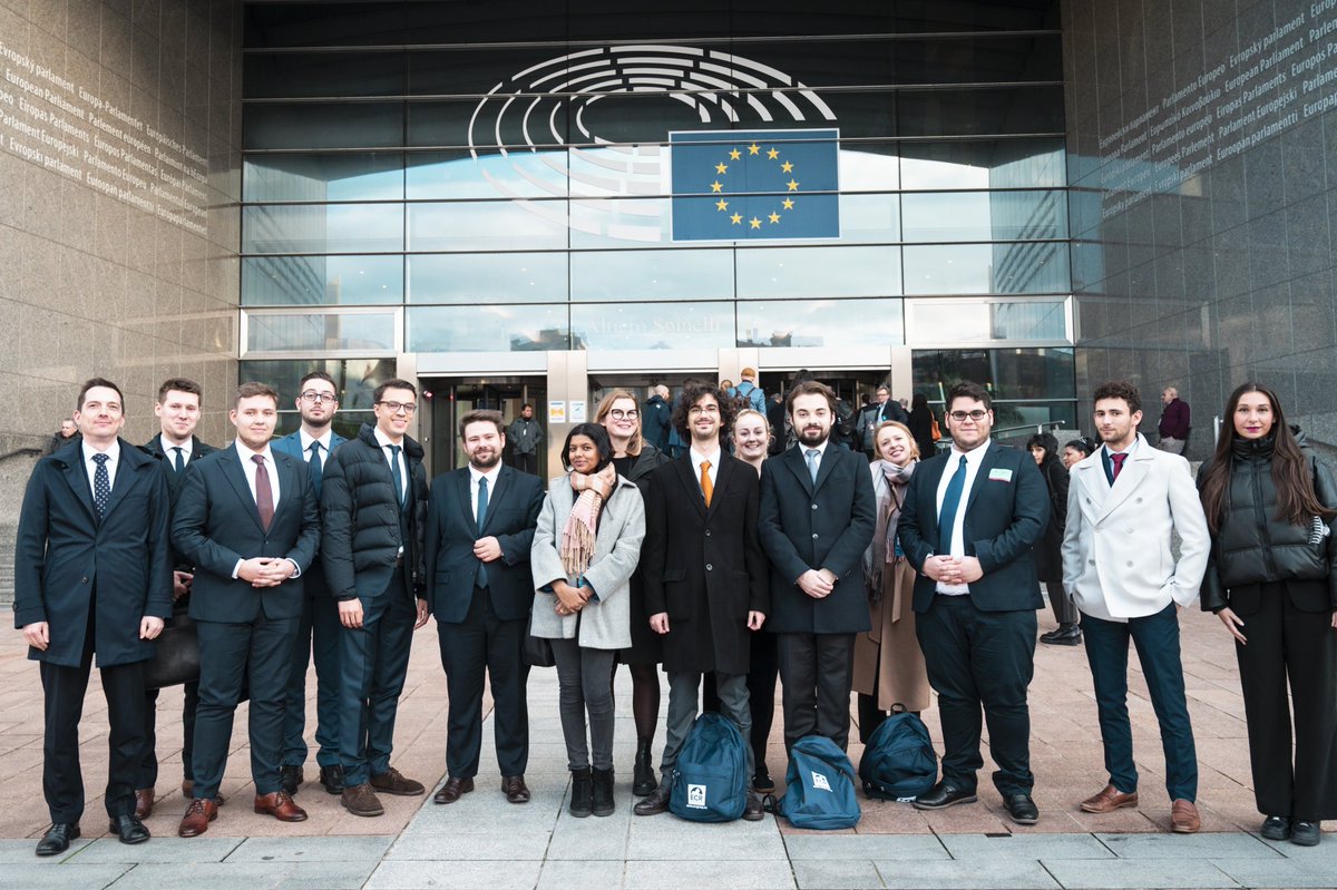 ECR Group on Twitter: "The choice doesn't have to be between more Europe or no Europe. There's a ...