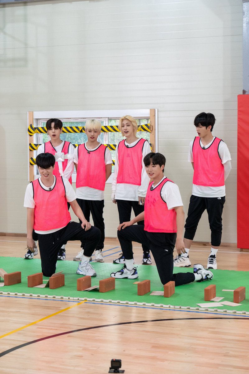 WEi • EN ESPAÑOL #PASSION on Twitter: "221109 [UNIVERSE] Prize Winning Survival Show: Gae Ppang ...