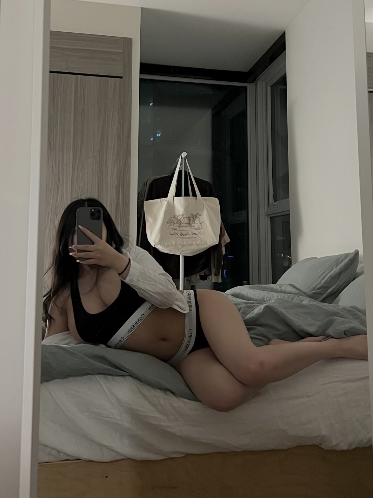 yeona on Twitter: "you up? https://t.co/2s6JFZbmW1" / Twitter