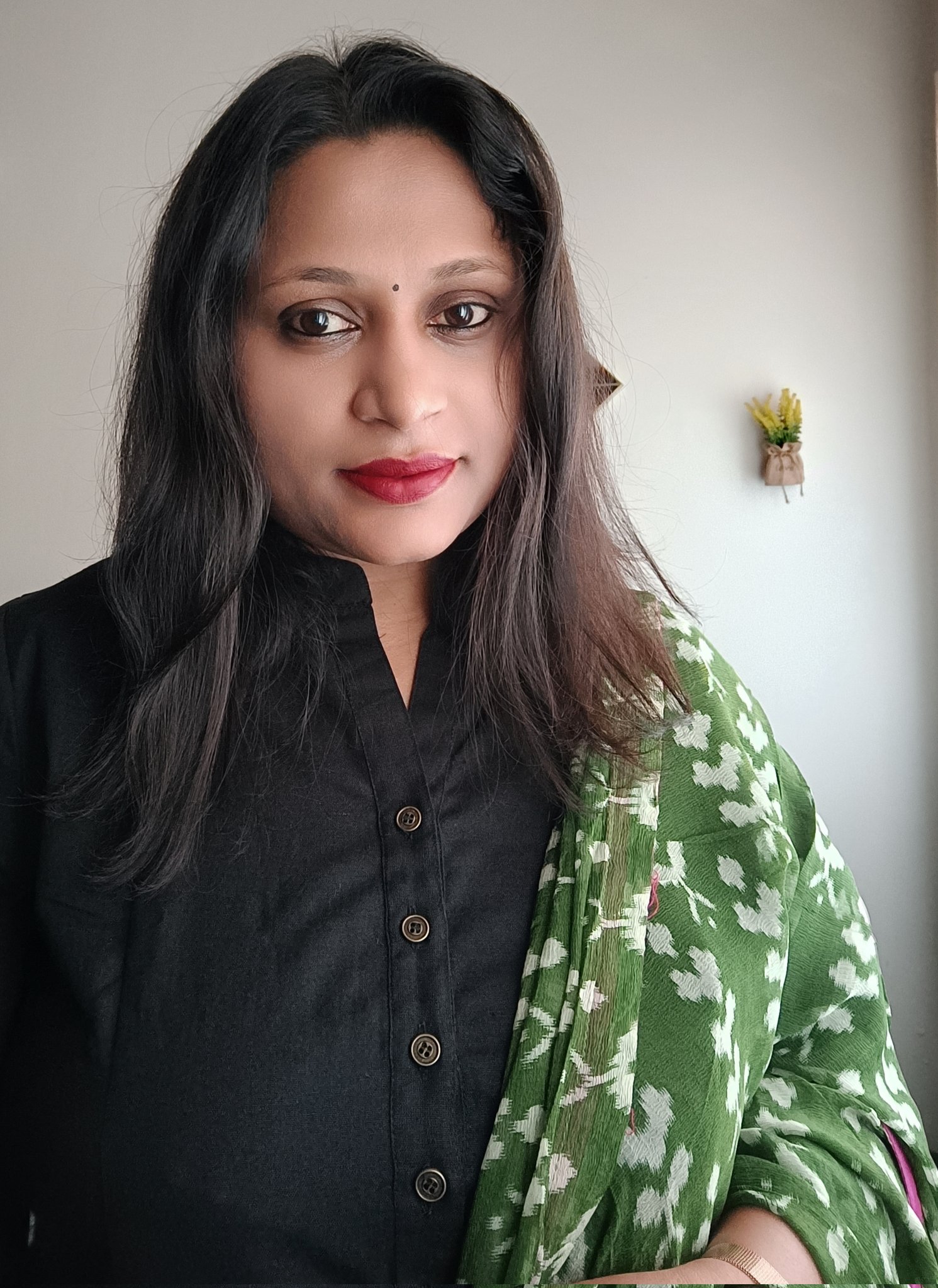 B on Twitter: "Why's it so hot today? Anyhoo.. Flaunting my dupatta https://t.co/zh3Wqq16QU ...