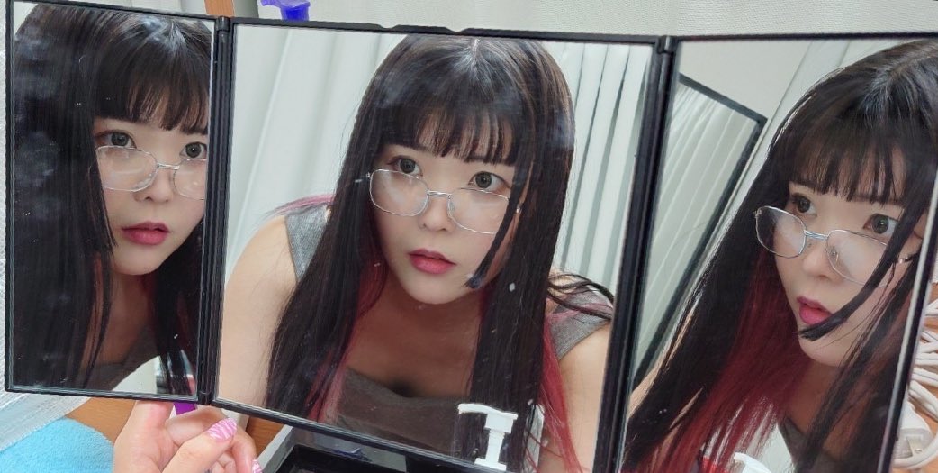 真宮みれい🐇🥀11/19(土)肉感撮影会23(祝)ショコラッテ撮影会ゲームセンター👾 on Twitter: "顔はちと怖さ https://t.co/YG6ypPBhd1" / Twitter