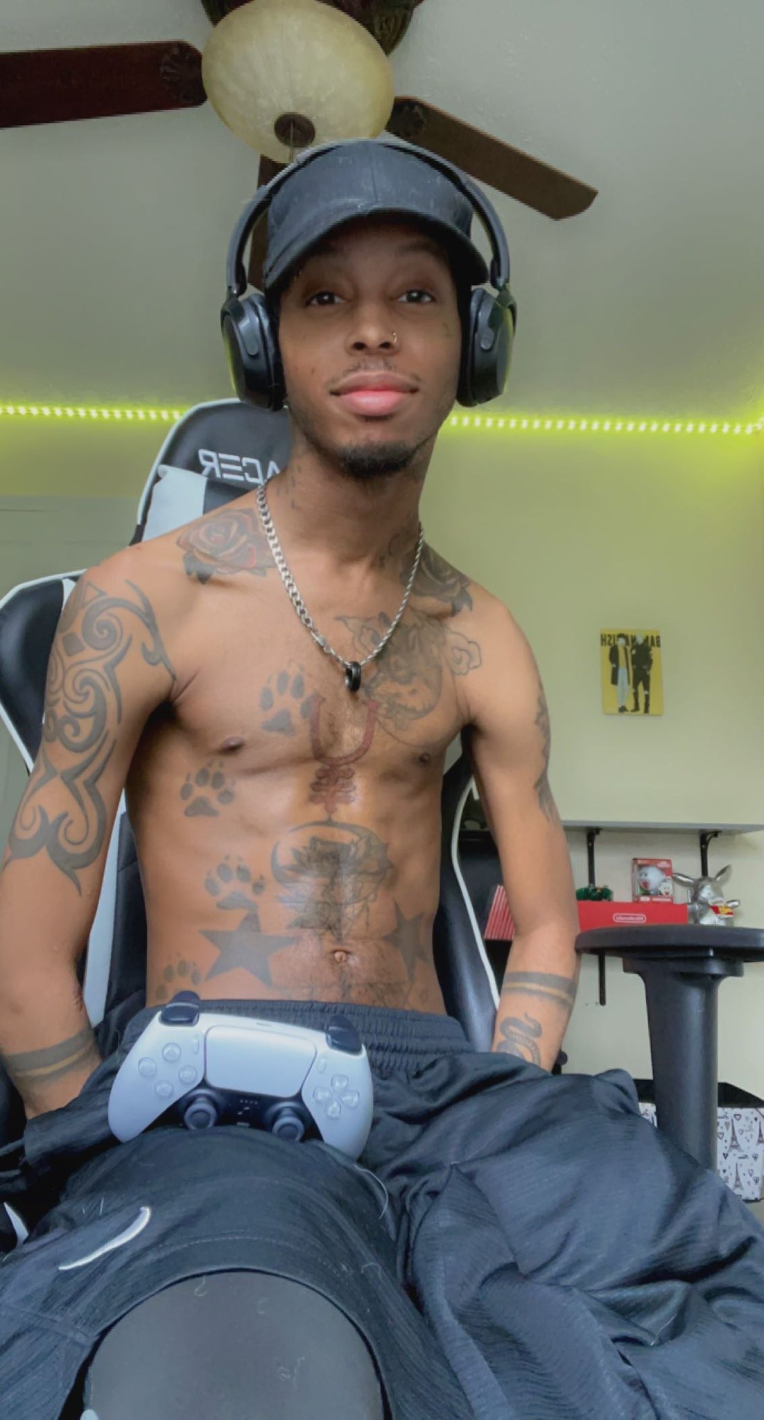 Bionic X🐰X Bunny on Twitter: "Who wants to game with me??? https://t.co/3krKo6Snrr https://t.co ...