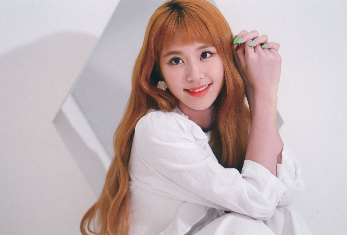 njmsjmdct2 on Twitter: "[SCAN] TWICE JAPAN DEBUT 5th Anniversary Making Photo Book「ONCE UPON A ...