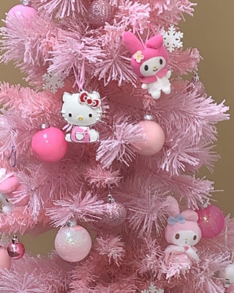 Hello Kitty Christmas Tree Pink