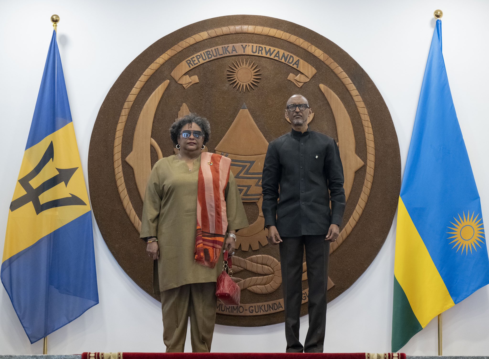 Presidency | Rwanda on Twitter: "President Kagame welcomed Prime Minister @miaamormottley at ...