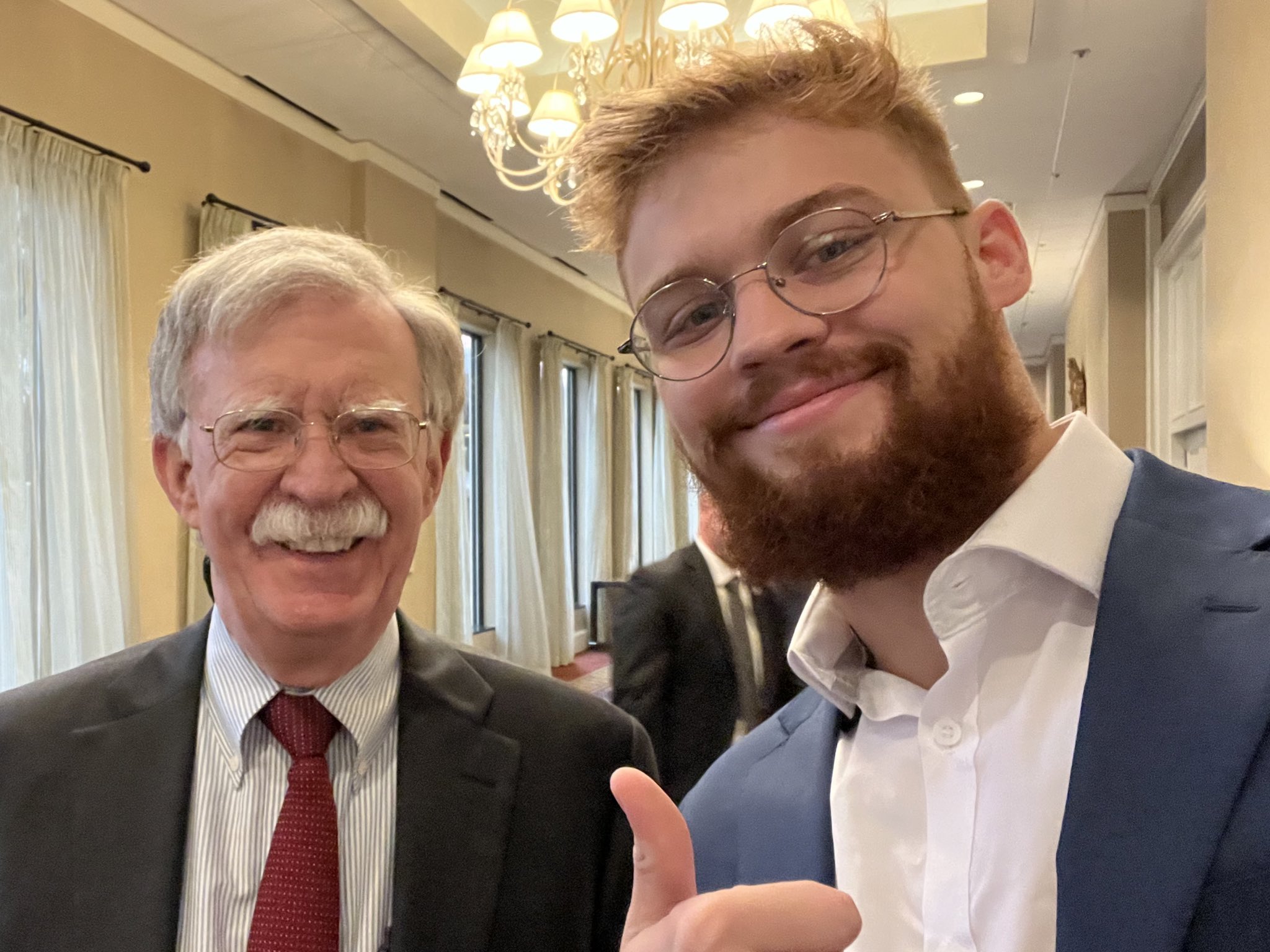 Tayler Hansen on Twitter: "Stay tuned! 👀 https://t.co/bacYiqMlGK" / Twitter