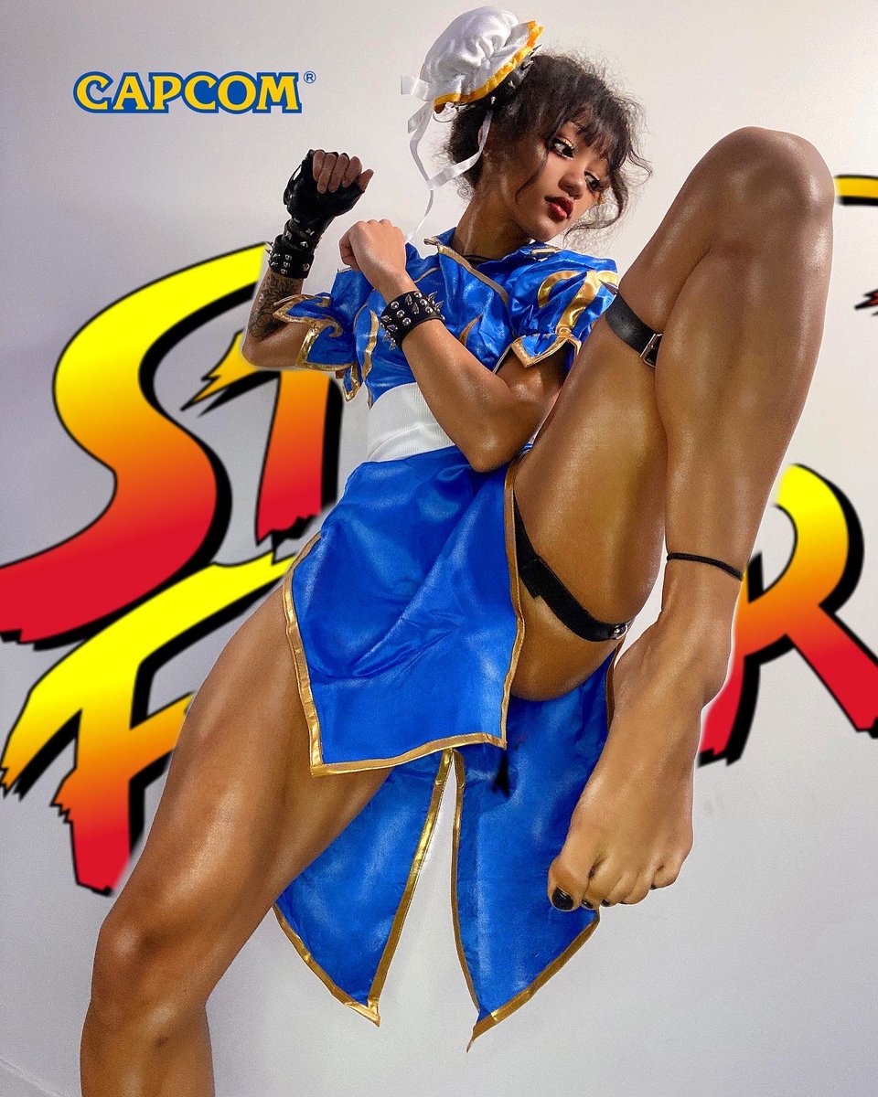 crystal on Twitter: "CHUN-LI TIME BABYYYYYY 😩💞 #streetfighter #chunli #streetfightercosplay # ...