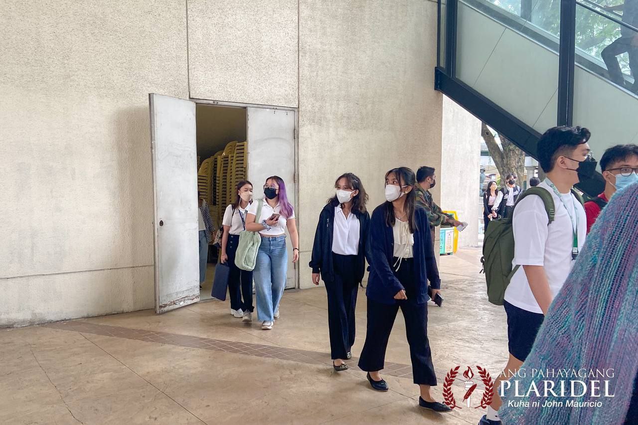 Ang Pahayagang Plaridel on Twitter: "TINGNAN: PINABABA ang mga estudyante sa Henry Sy Sr. Hall ...