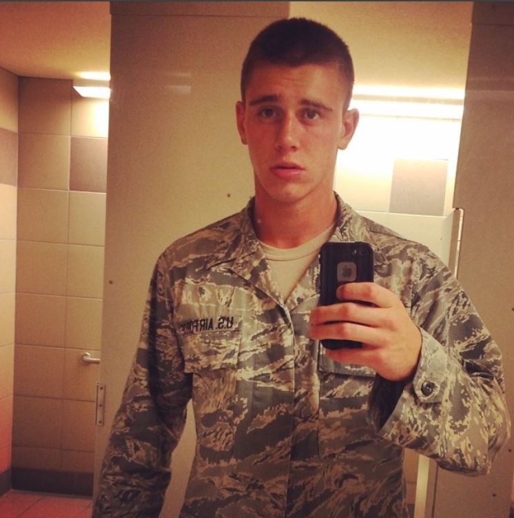 Military Fun On Twitter Damn Hes Cute Military Gay Hotmen Muscle Abs Sexy Hotguys 
