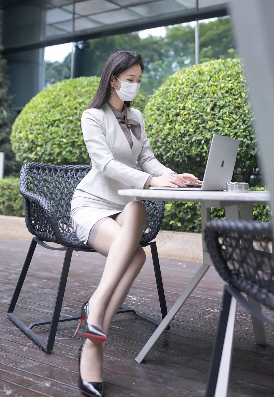 Fanyi🦋🌸 on Twitter: "云子闲敲夜船静，笑看人间烟火盛。 https://t.co/NJ9qblHlO8" / Twitter