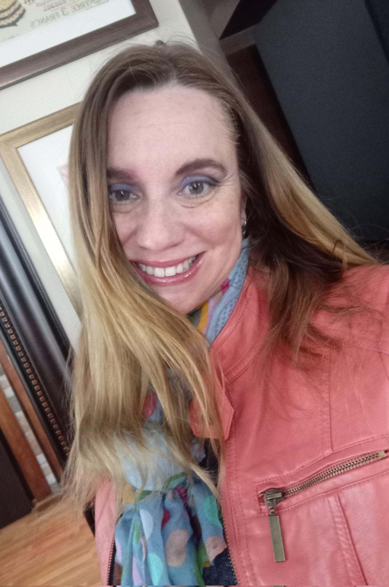 Maca Anastasiadis on Twitter: "Viernes de ojeras... https://t.co/Zb0gyP9icI" / Twitter