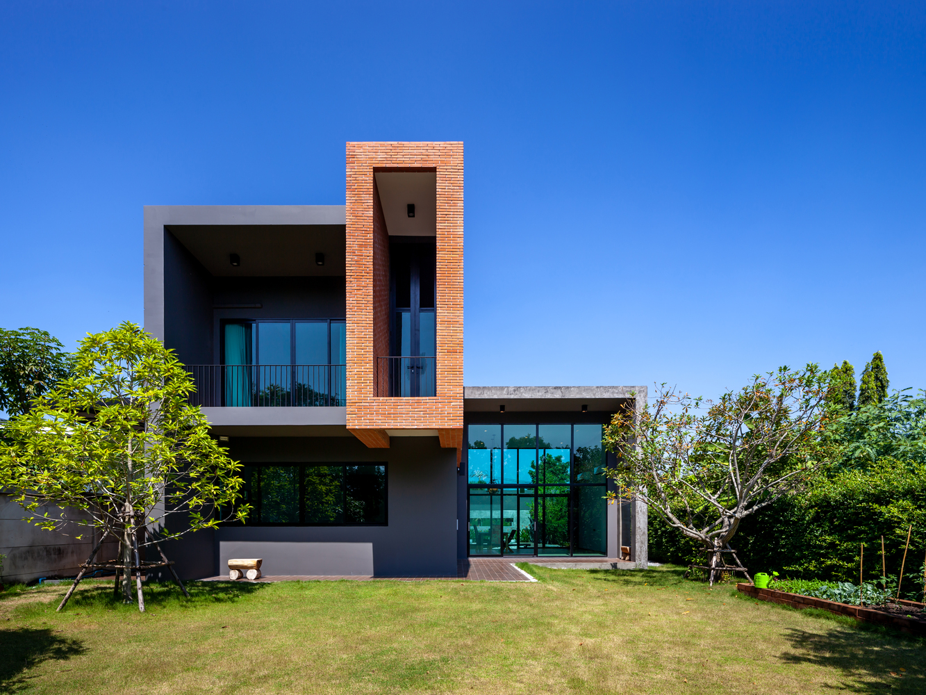 ArchDaily on Twitter: "Tube House / Volume Matrix Studio #Thailand #Architecture #InteriorDesign ...