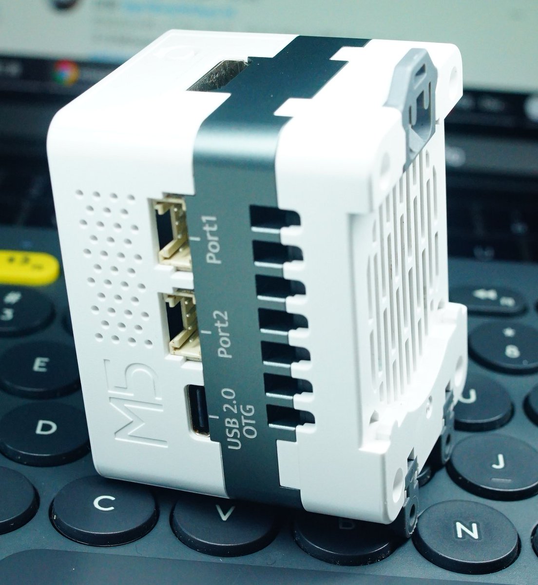 M5Stack on Twitter: "CM4Stack in white?"