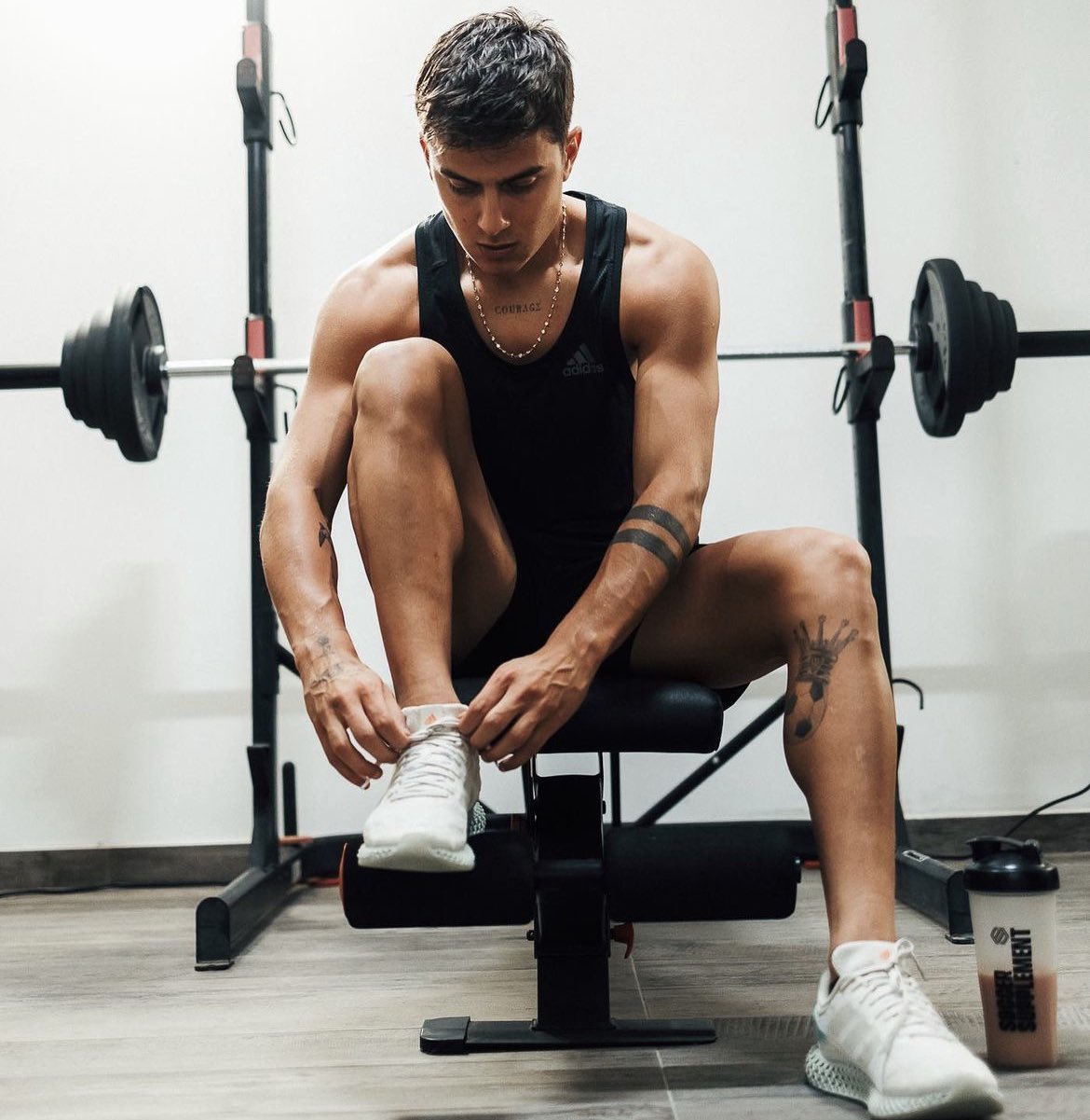 Gastón Edul on Twitter: "Paulo Dybala se entrenó una gran parte del entrenamiento a la par en ...