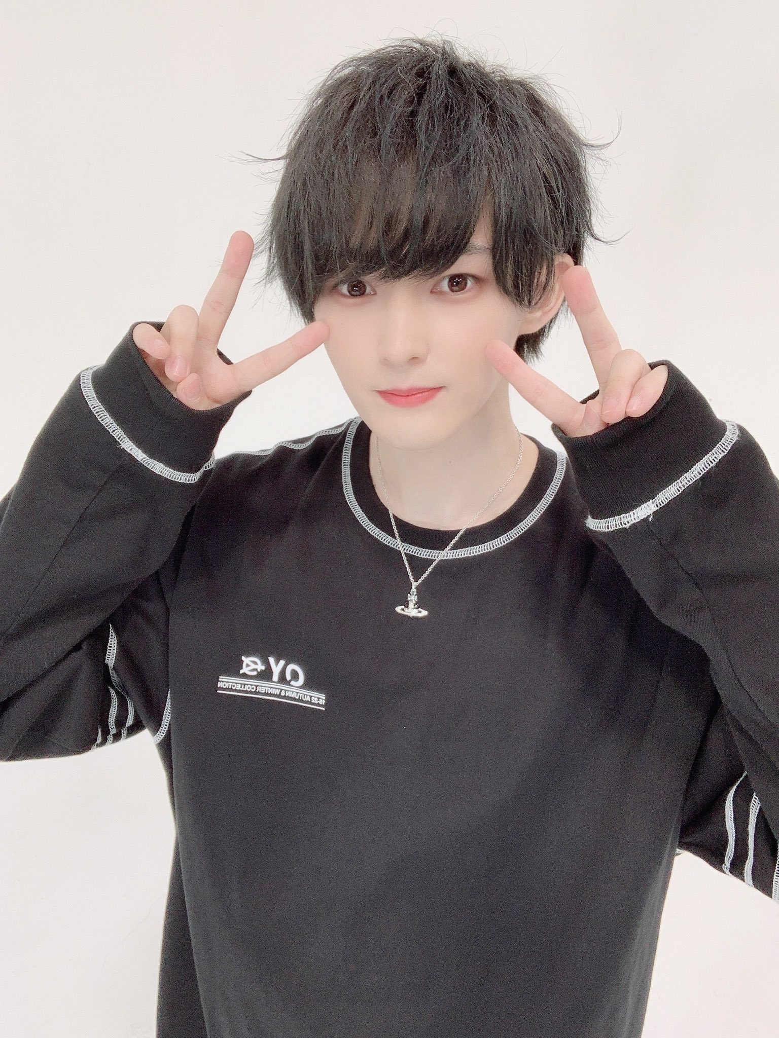 ︎ (@ri02yu) / Twitter