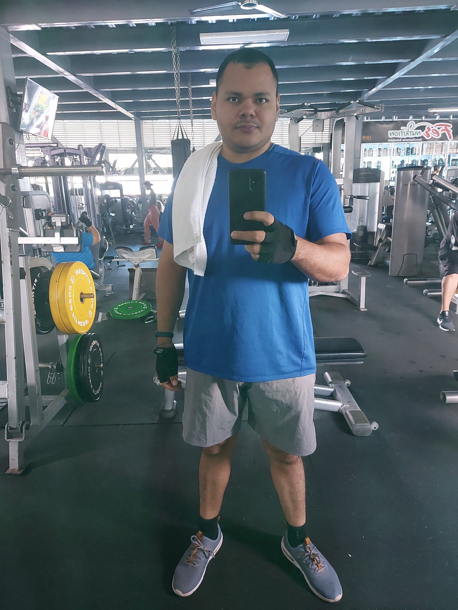 LuisMejiaDev on Twitter: "Si un dev va al gym y no se toma una foto ¿REALMENTE fue al gym? https ...