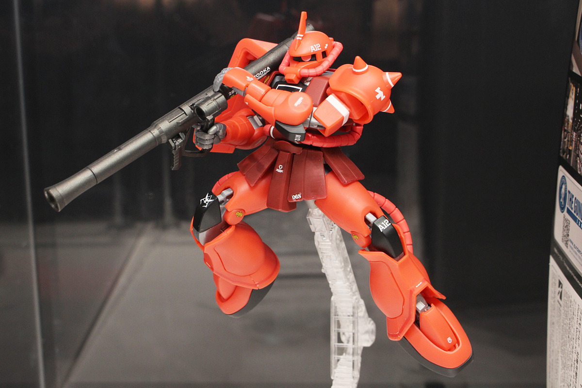 HOBBY Watch on Twitter: "【ガンダムベース撮り下ろし】「HG 1/144 シャア専用ザクII(21stCENTURY REAL TYPE Ver.)」がガンダムベース ...