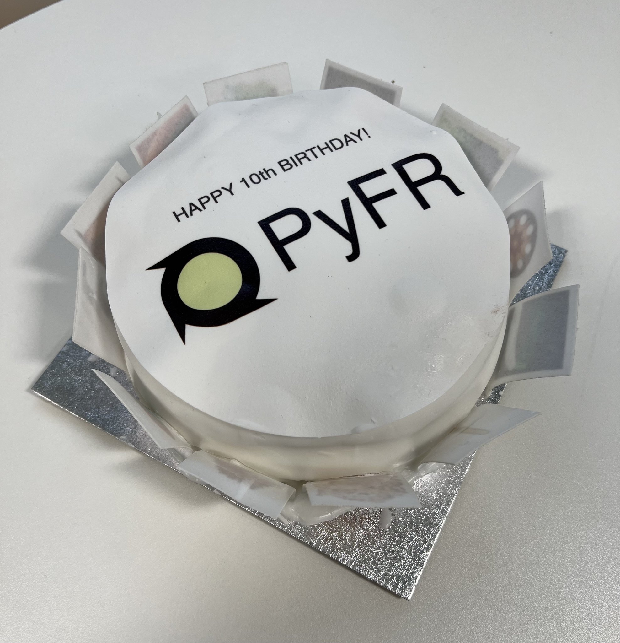 PyFR on Twitter: "PyFR is ten years old today! Celebrating with a cake featuring simulation ...