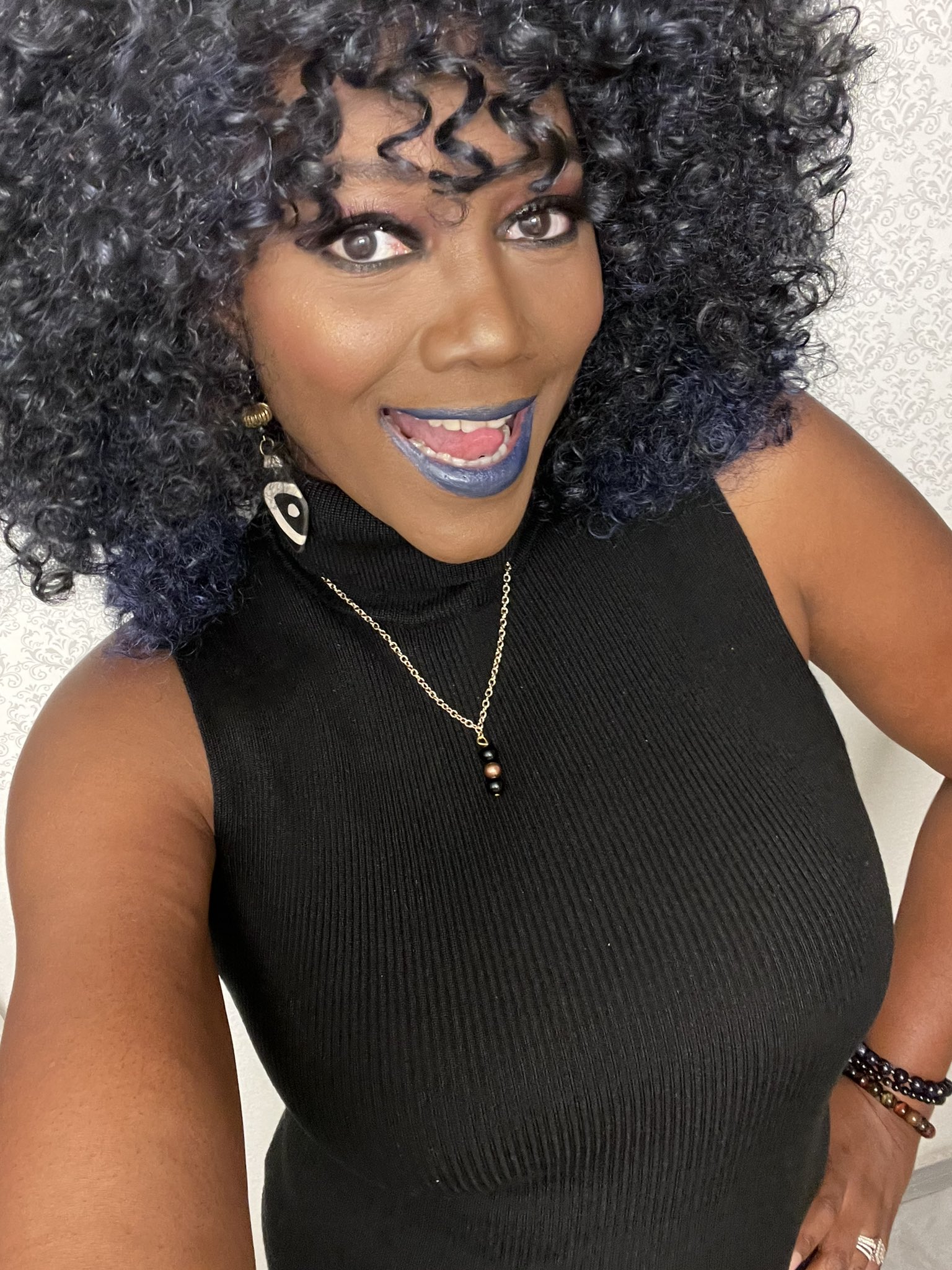 Tw Pornstars Nyomi Banxxx Banks Twitter Happy Friday My Sexy