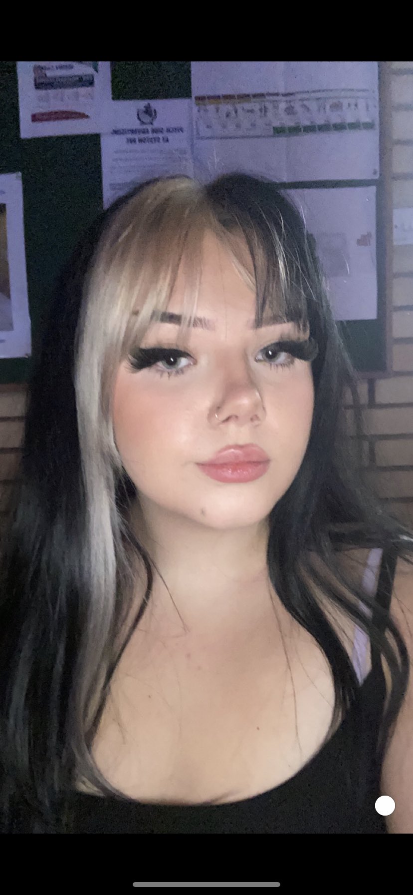 Goddess Luna 🌙🌚 On Twitter Yeah She Might Be Hot But Is She Pull Off