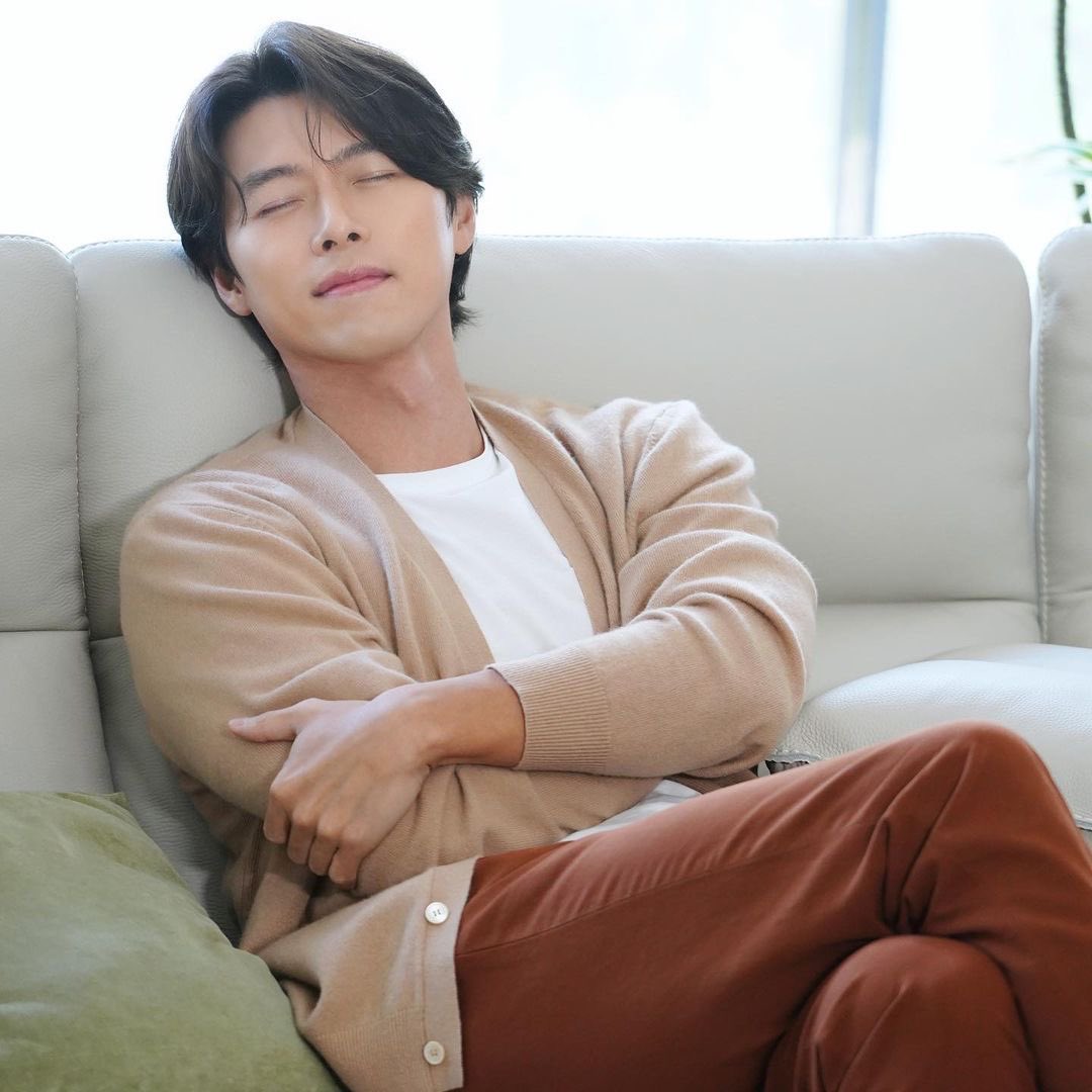 𝗦𝗜𝗚𝗥𝗜𝗦𝗪𝗜𝗟 𝗣𝗛 on Twitter: "Vast Making Update Hyun Bin x Jakomo #HyunBin #현빈 #玄彬 #ヒョンビン"