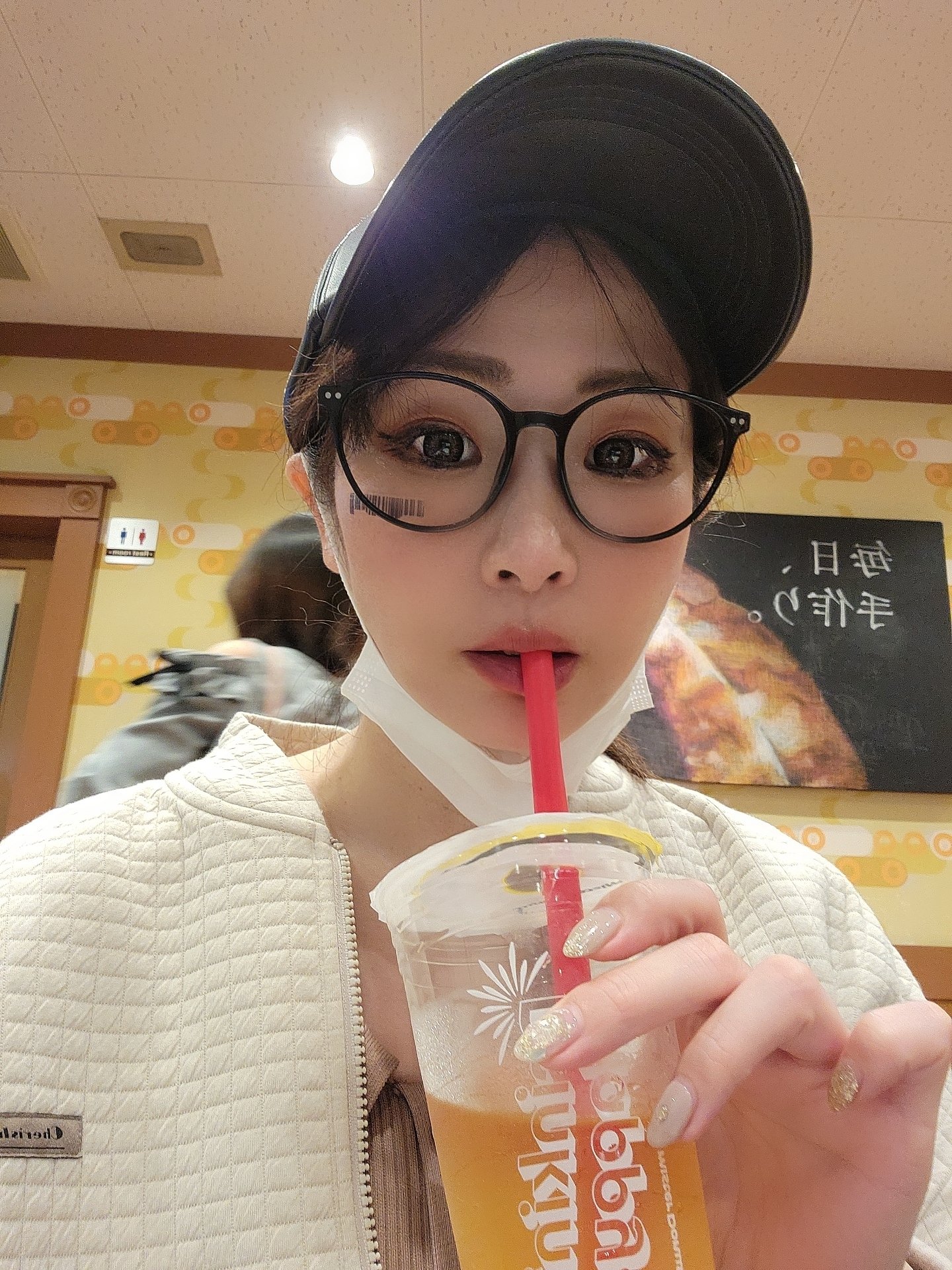 まる@18日コスホリE28と31日東ク41a on Twitter: "全然サイボーグ化されたまま ご飯してたわ！ https://t.co/xDMz15v7Ic" / Twitter