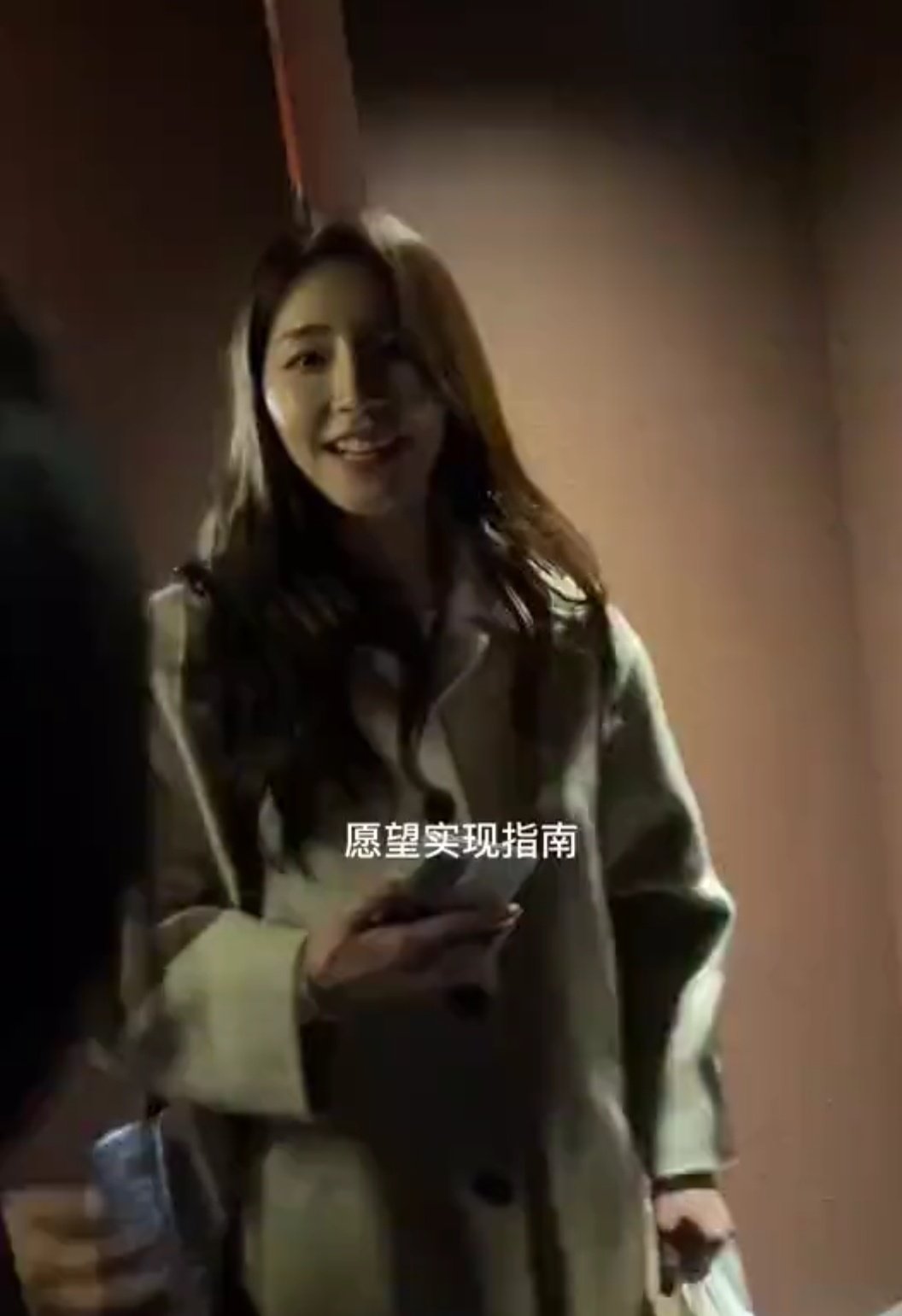 Han 🌥️ on Twitter: "Hyun Gyu subtly pushing Hae Eun because he is protecting her from the crowd ...