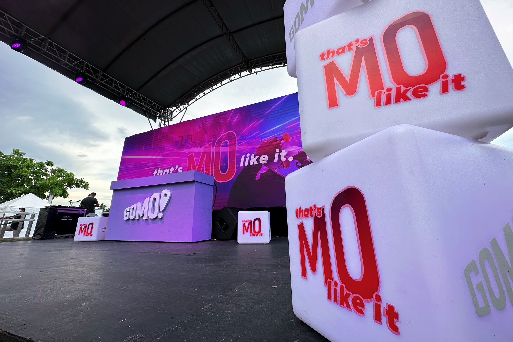 GOMO PH on Twitter: "Awesomeness is brewing here at @_CircuitMakati for the biggest GOMO Skate ...