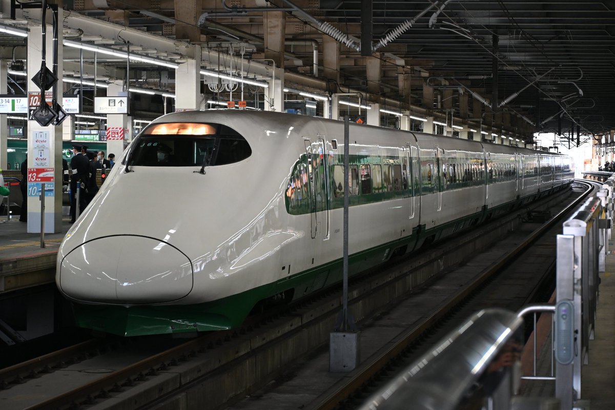写真垢 on Twitter: "E2系1000番台J66 団臨あさひ号@大宮 リレー号から乗り継ぎ、新潟へ。"