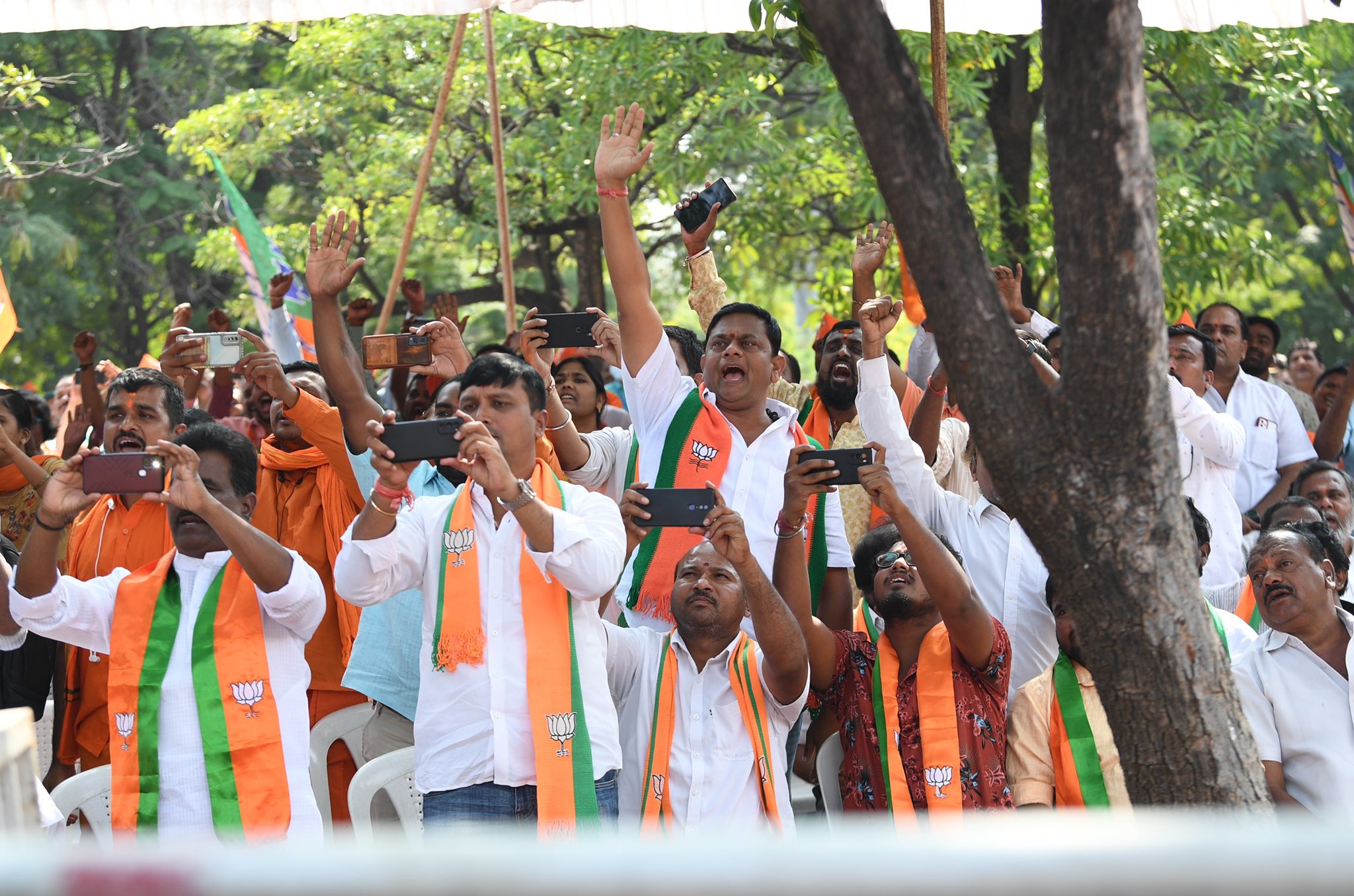 Narendra Modi on Twitter: "Addressed energetic BJP Karyakartas in Hyderabad. I laud every ...