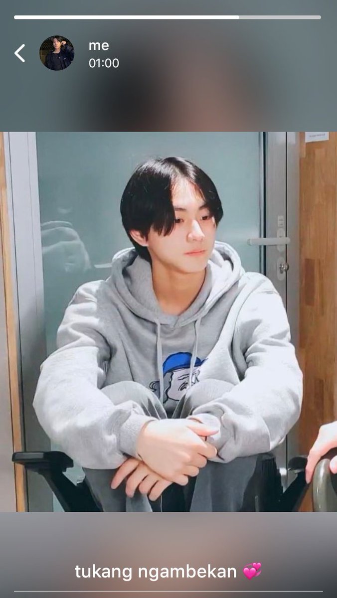 strawberry pizza on Twitter: "RT @jeongseoxg: #jakewon “sibuk” (From au si kembar & papi) One ...