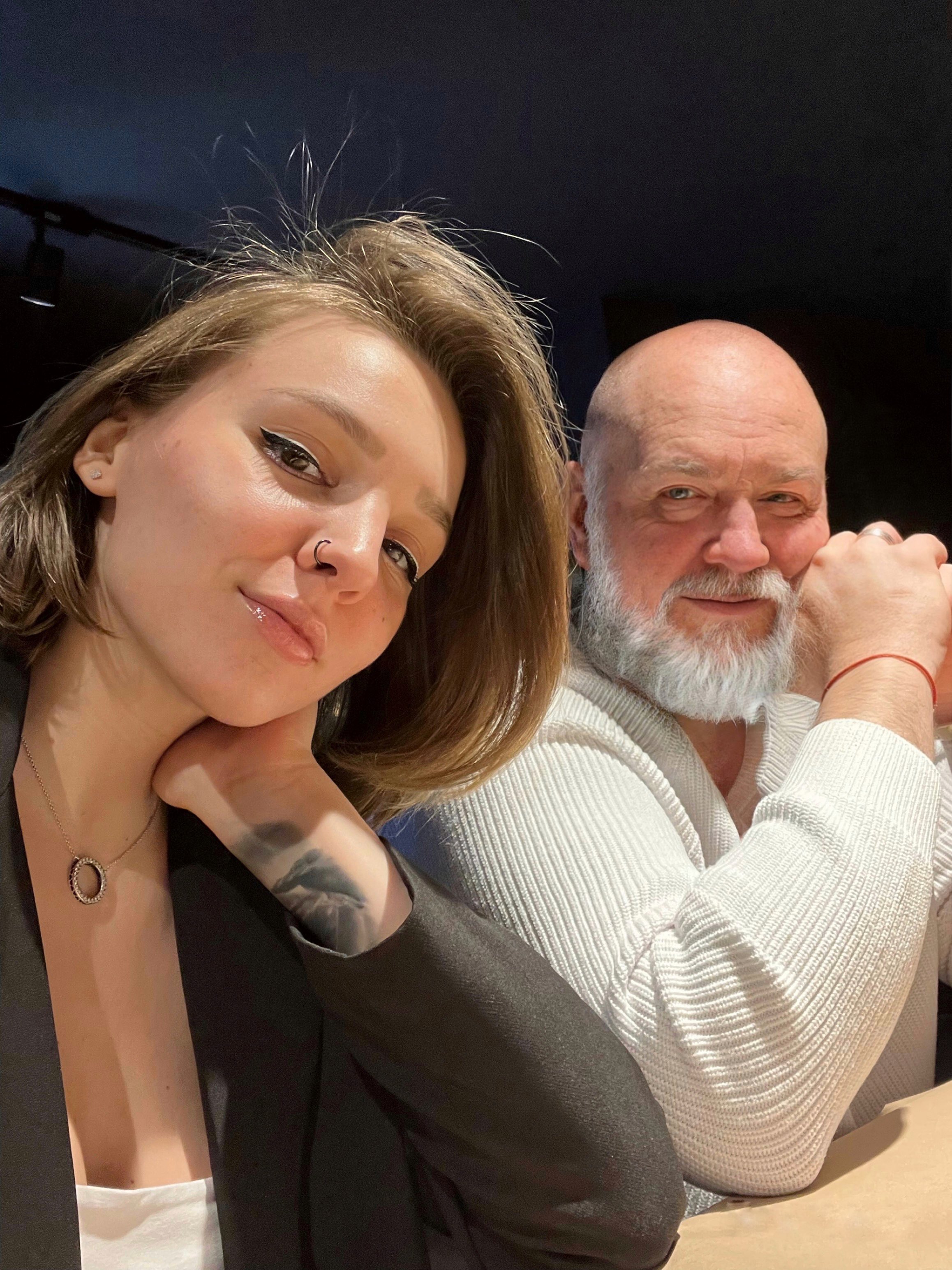 Anastasia 👾 on Twitter: "It’s all about good skincare 🤌🤌🤌 https://t.co/dr6TLpud6H" / Twitter