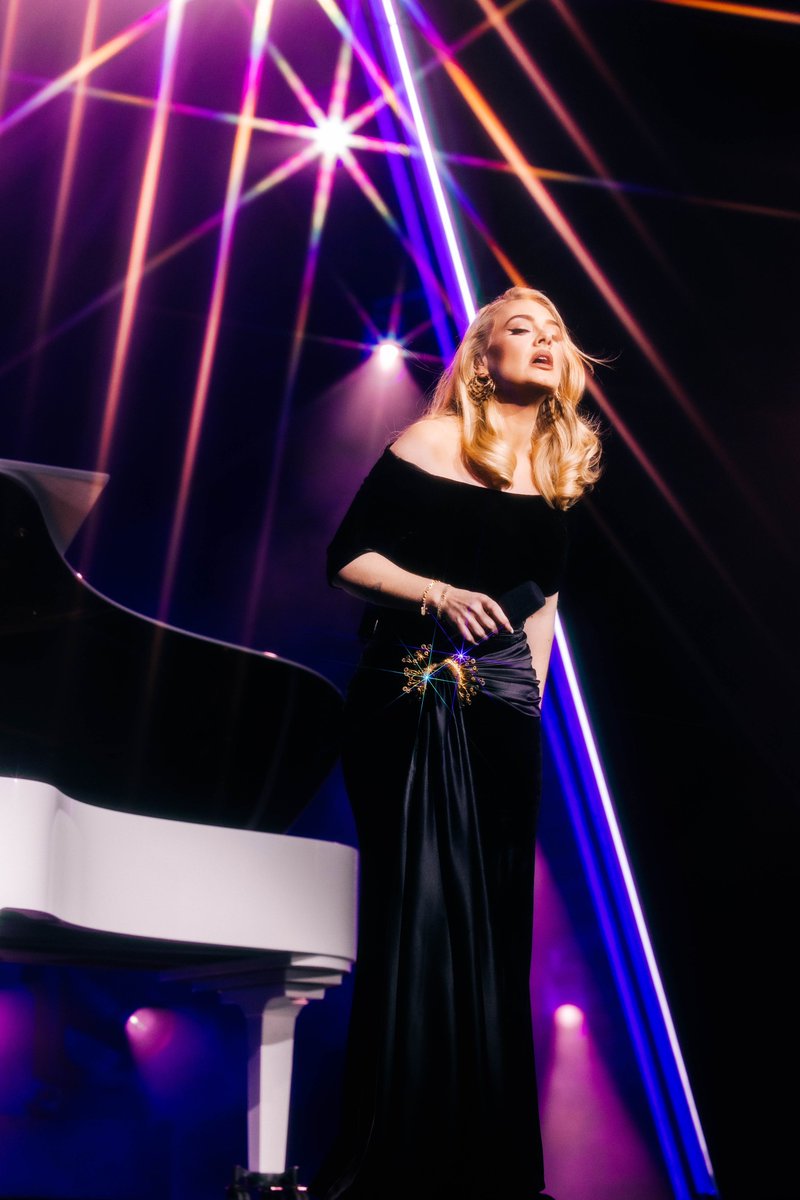 Adele on Twitter: "Weekend 1"