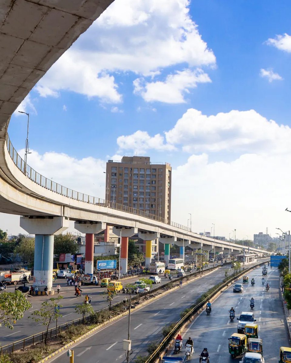 12 Amazingly Beautiful Flyovers in India 1. Shaikhpet Flyover ...