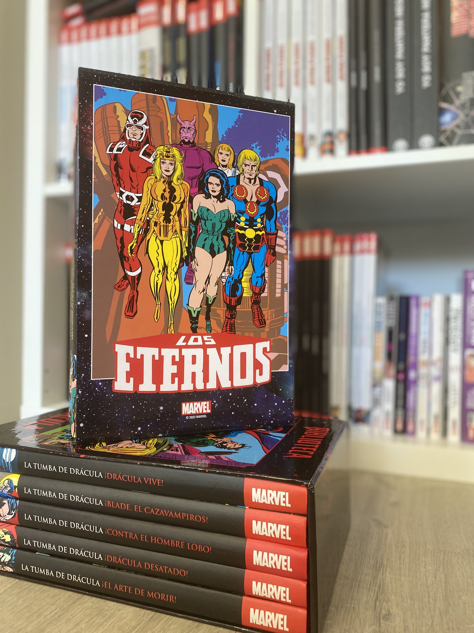 Panini Cómics España on Twitter: "Y no es el único estuche de un ser eterno... https://t.co ...